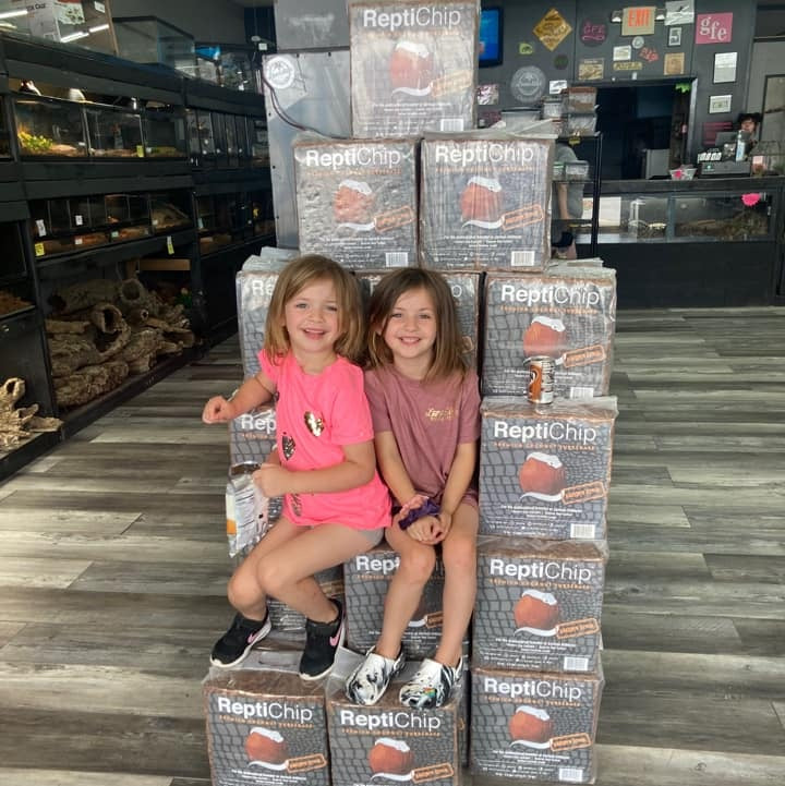 Retailer - ReptiChip LLC